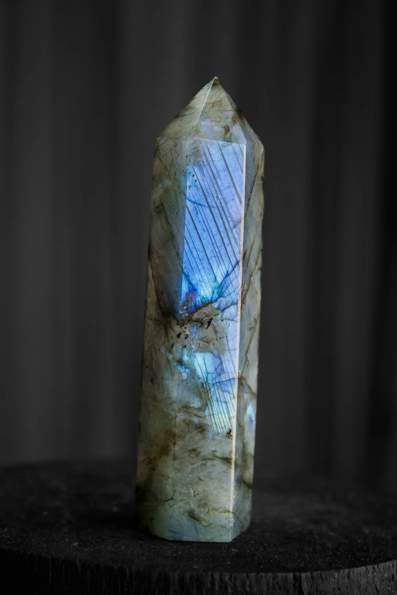 Labradorite Generator – Unearthed Crystals