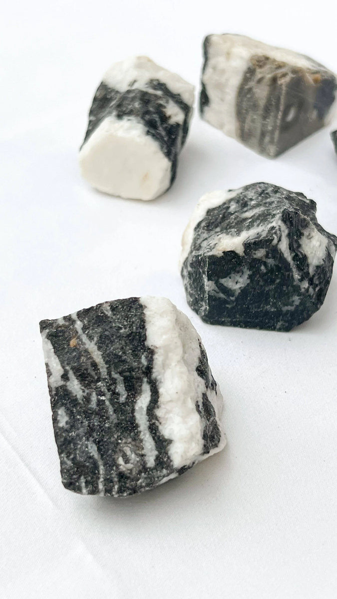 Zebra Jasper Rough | Medium | 70-120gms – Unearthed Crystals